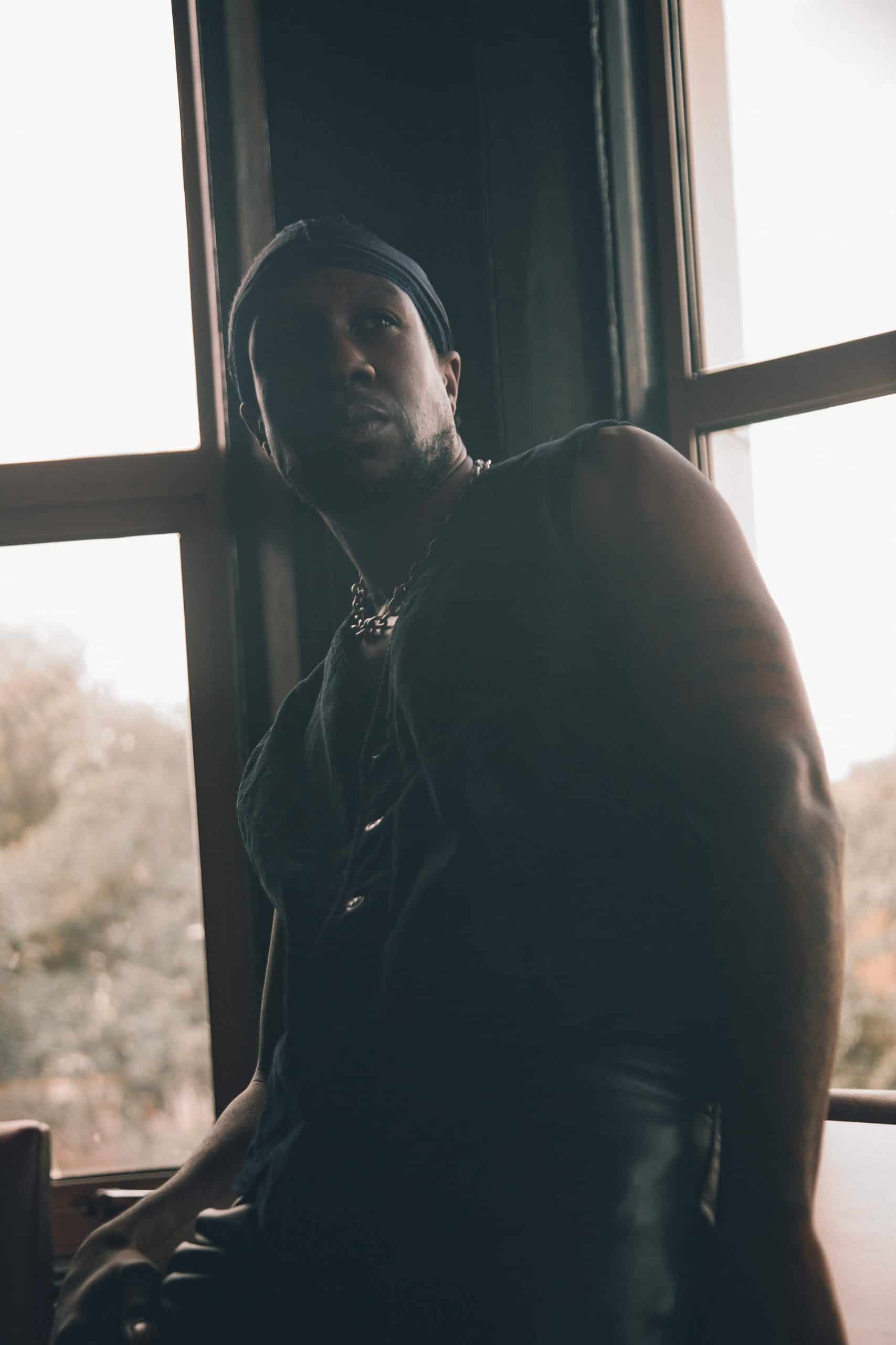 NATIVE Premiere: Benji Flow dials up the romance on "My Bella" - The NATIVE